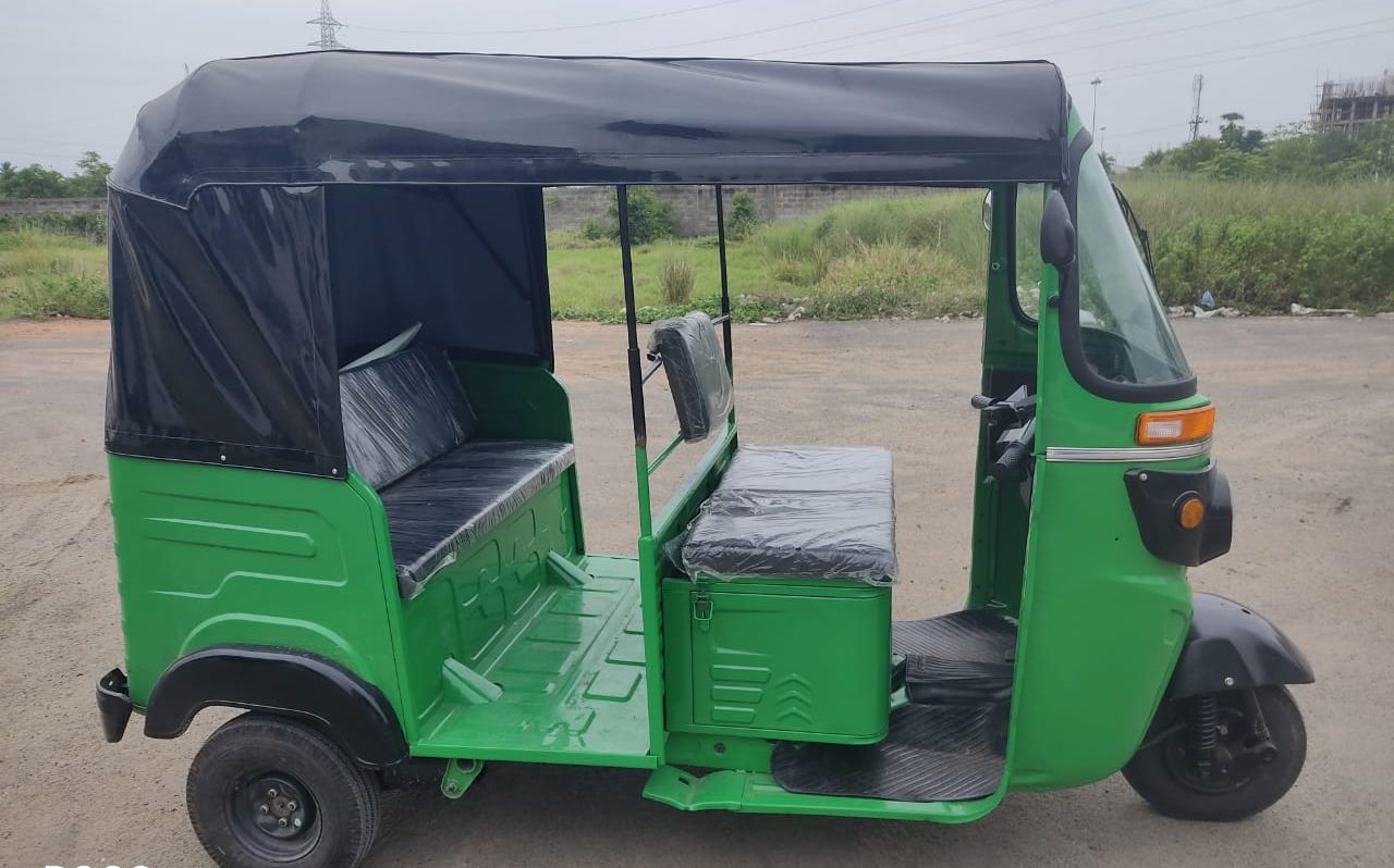 Titan Cargo EC Cart — Vaagn Auto | Electric Cargo Vehicle